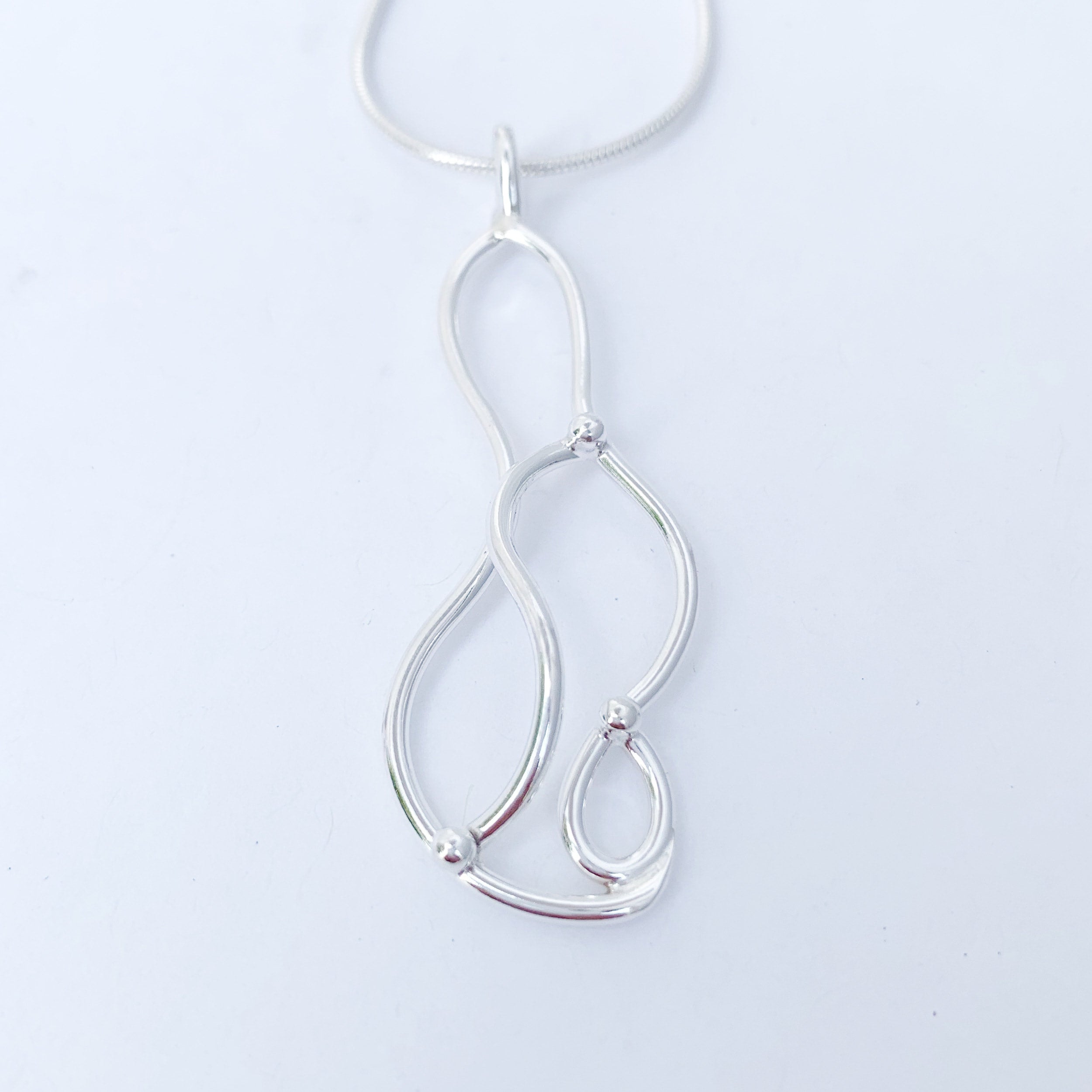 Flow Pendant ss | Constantine Designs