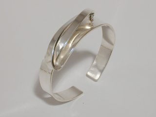 Ribbon Cuff ss | Constantine Designs