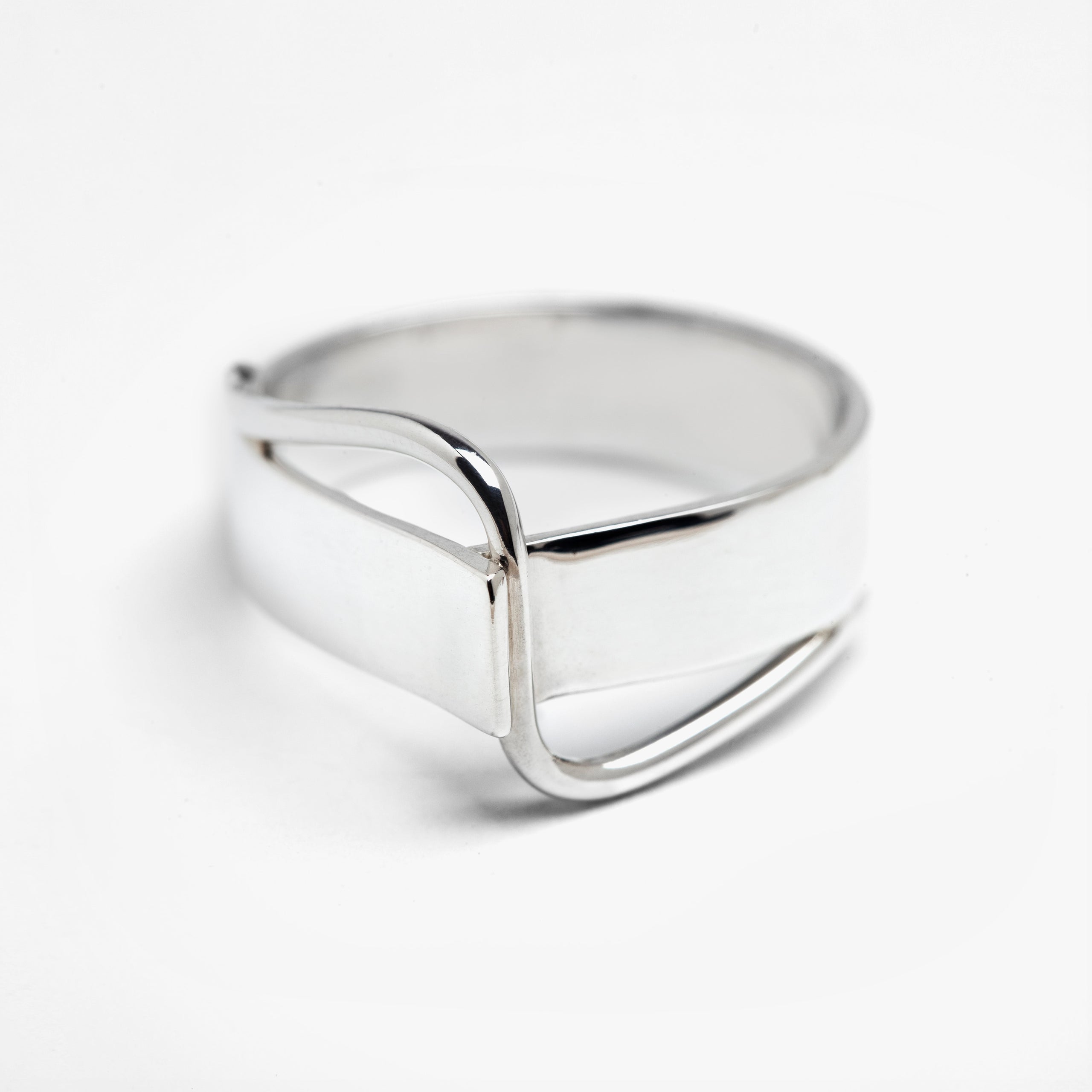 River Ring ss | Constantine Designs